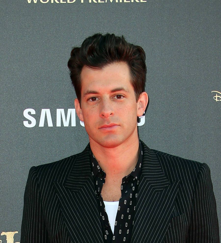 Mark Ronson slams The Chainsmokers over Lady Gaga diss | Young Hollywood